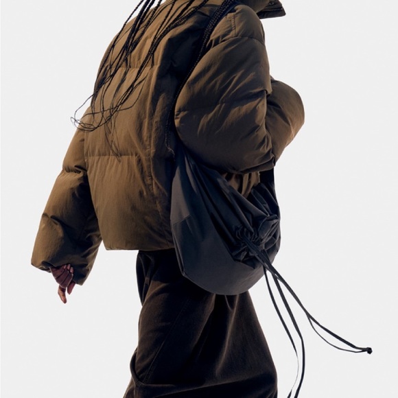 Uniqlo | Bags | Uniqlo Drawstring Shoulder Bag In Black | Poshmark